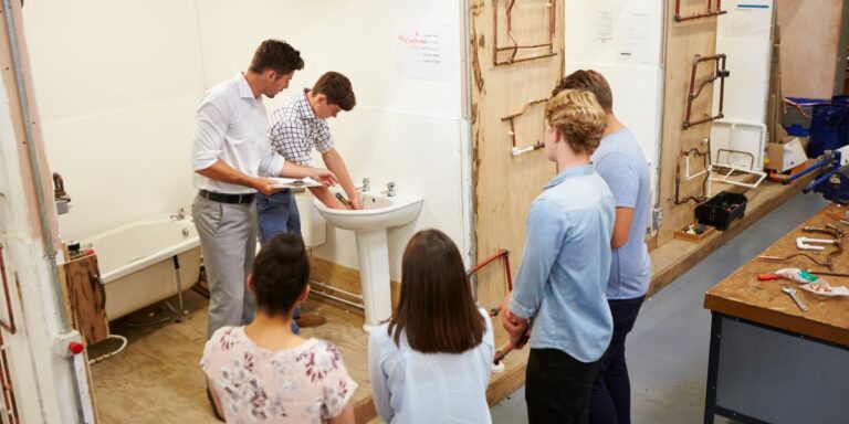 Qu'est-ce qu'un stage de formation professionnelle ? - Blog Emploi